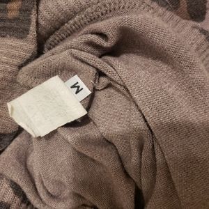 ENTI GLAMOUR | Tops | Enti Glamour Cheetah Print Hoodie | Poshmark